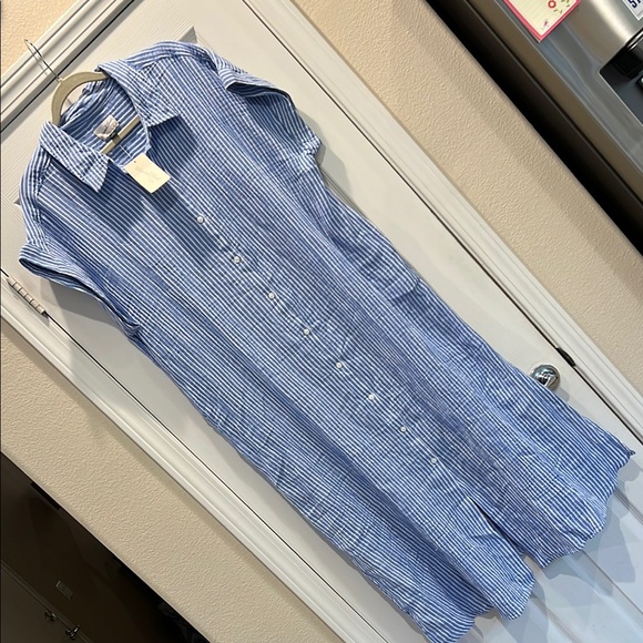 Universal Thread | Dresses | Universal Thread Blue And White Maxi Dress ...